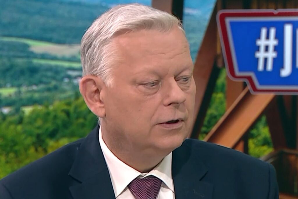 PILNE! Zawał serca u znanego polityka PiS. Czekają go spore zmiany ...