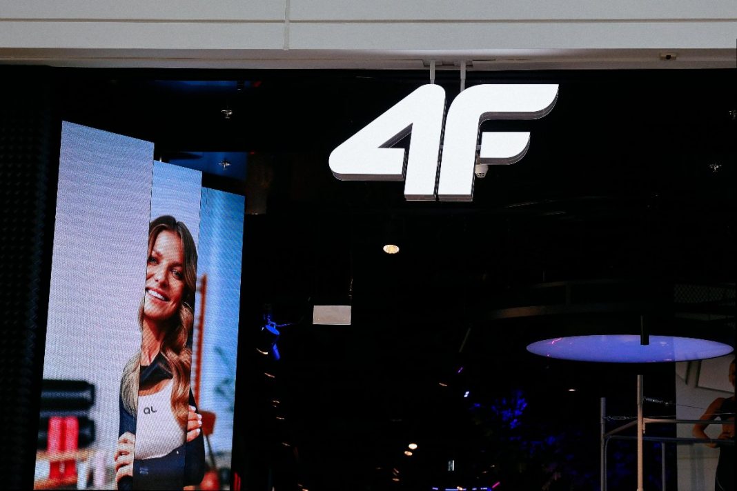 Polskie koszulki jednak nie były polskie? 4F nie wywiązało się z ...