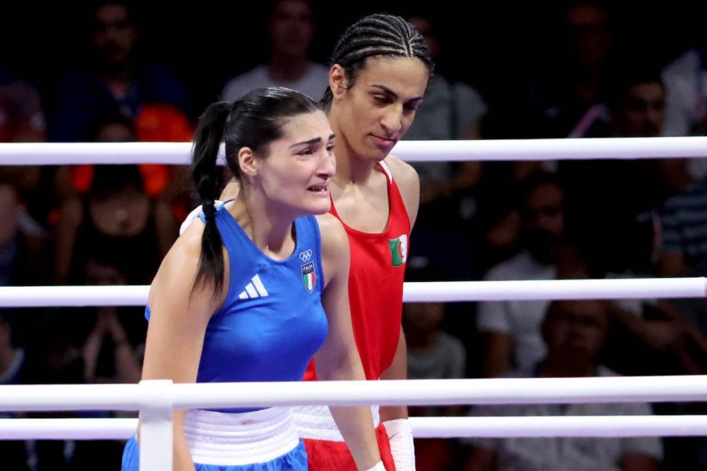 Hucpa przerwana! Włoszka poddała walkę z kontrowersyjną bokserką. "Daje ...