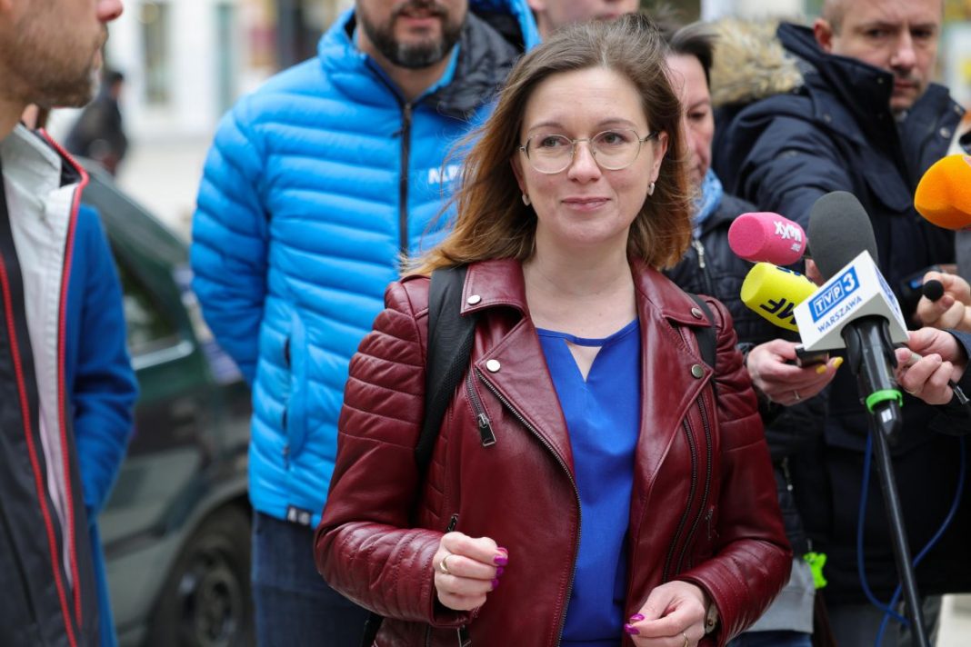 Matysiak wyrzucona z Razem. "Zarząd Krajowy zdecydował dziś ...