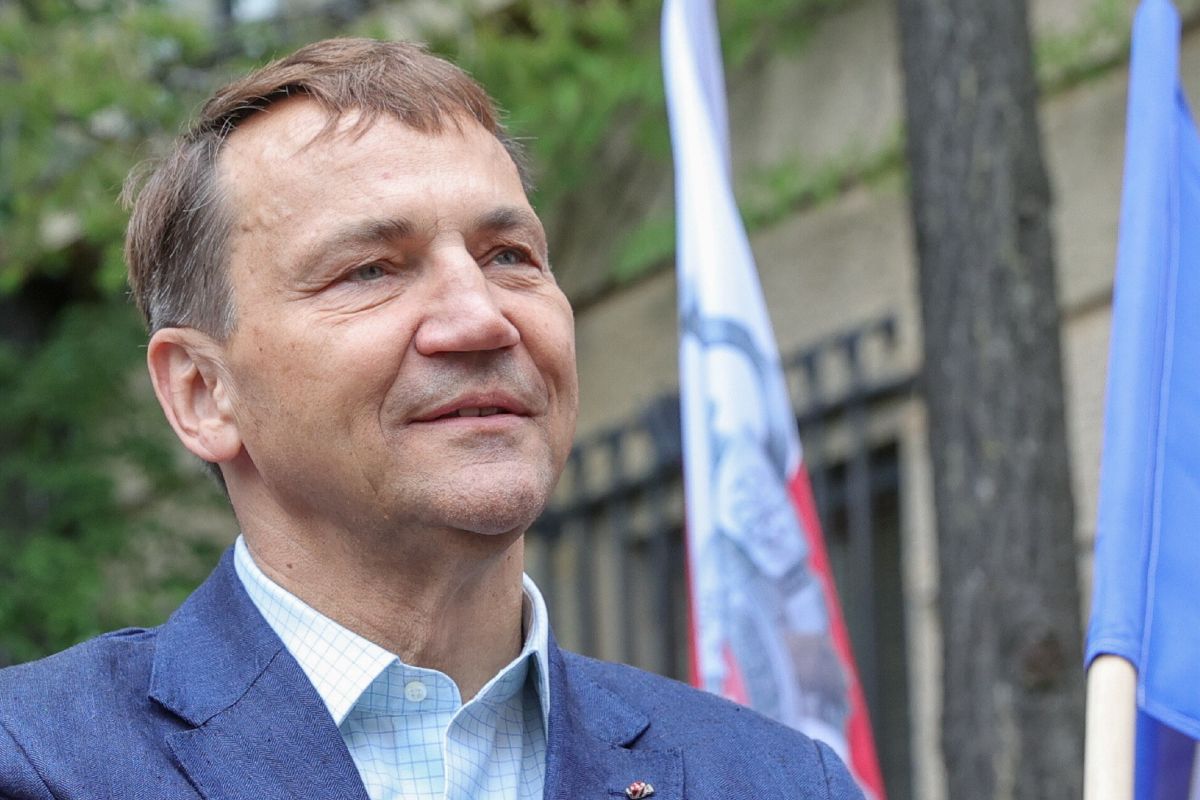 Sikorski: Okażmy zrozumienie dla prezydenta Ukrainy. Polska jest krajem ...