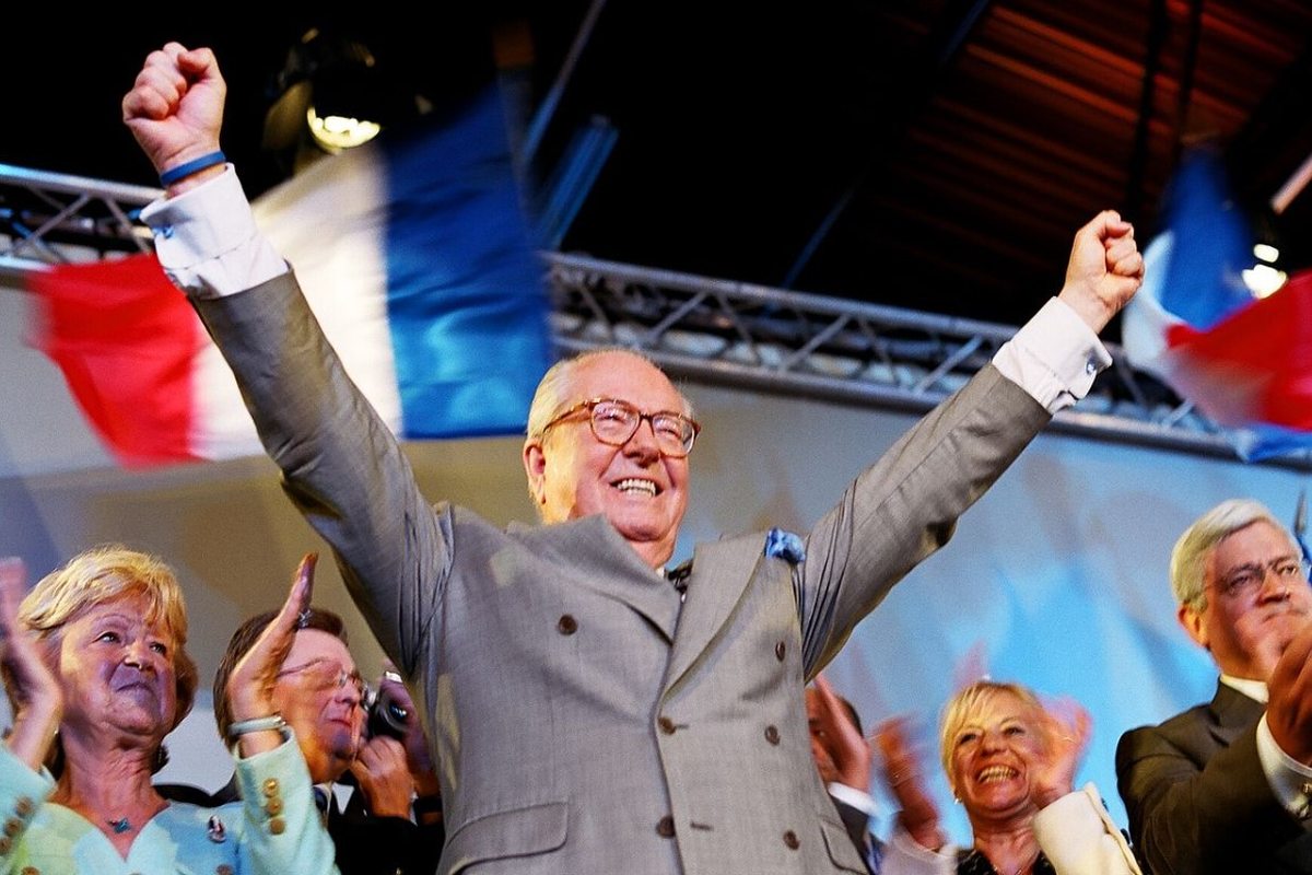 Nestor Le Pen w szpitalu, a do córki dobiera się „demokracja walcząca ...