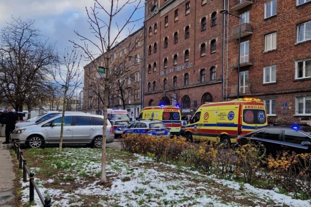 Dramatyczna strzelanina w Warszawie. Policjant walczy o życie - NCZAS.INFO