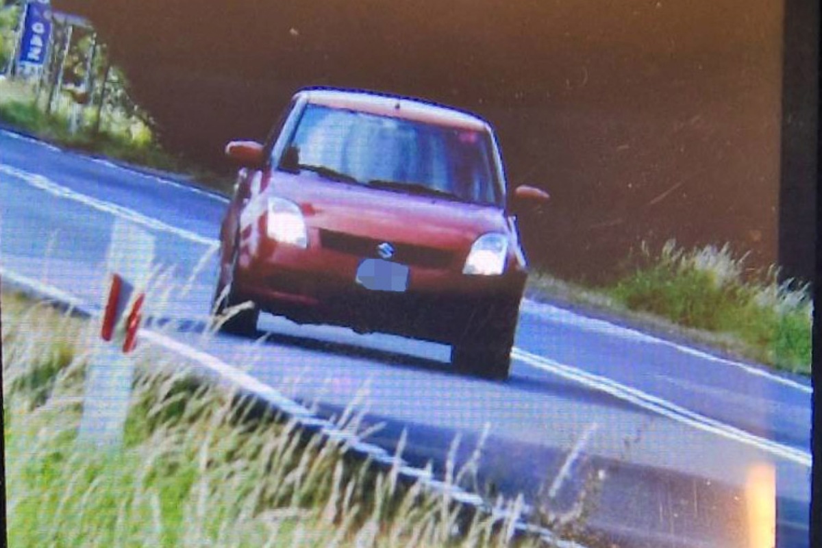 Mazowieckie. Imigrant zasuwał jak szalony w terenie zabudowanym. Był ...
