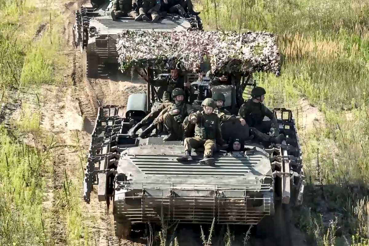 Niespodziewana wizyta Amerykanów na rosyjsko-białoruskich manewrach ...